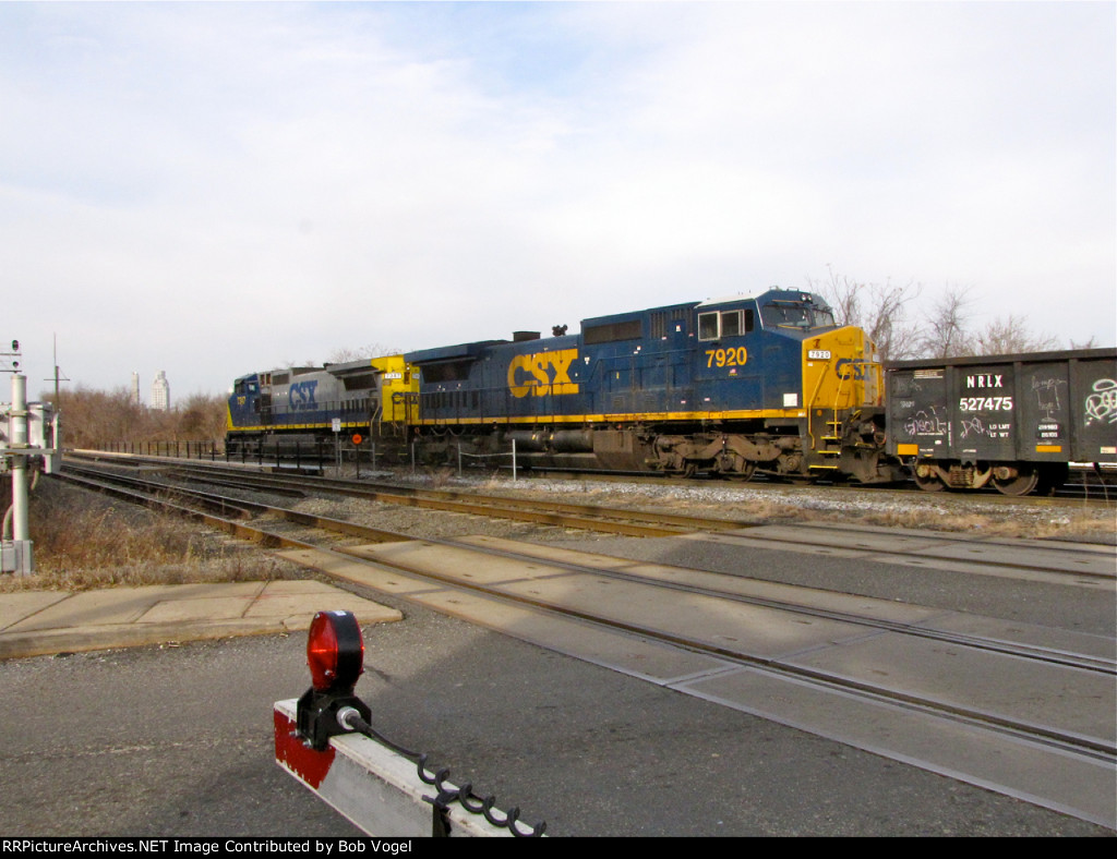 CSX 7920 and 7347